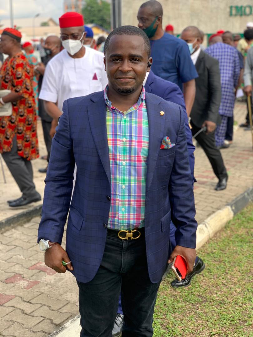 DON PERRY HOLDS ALL WHITE POOL PARTY AS SPANISH KINGDOM RESORT OPENS IN ...