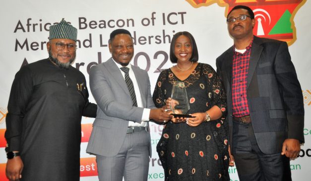 GLO WINS ‘AFRICA’S BEACON OF ICT EXCELLENCE LEADERSHIP AWARD’ - theBladeNG