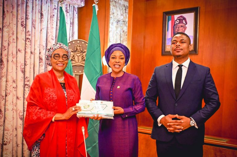 MORE STUDENTS OF TERTIARY INSTITUTIONS TO BENEFIT FROM SCHOLARSHIP AS ...