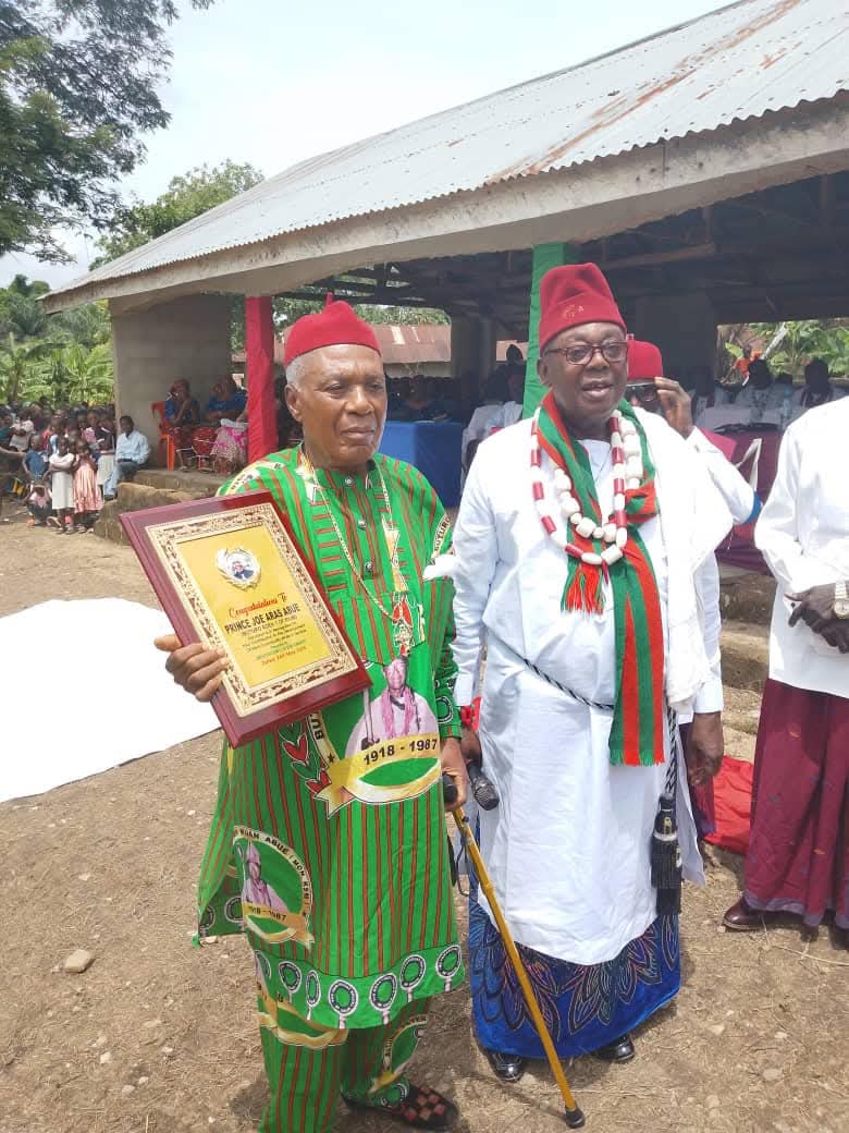 PRINCE JOE ARAS ABUE CORONATED AS BUTURO ADE OF IDUM MBUBE KINGDOM - theBladeNG